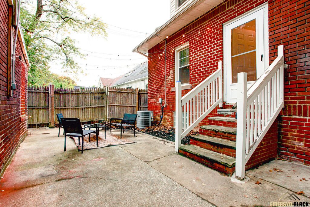 5br Near Uh + Clinic - Full Bar + Game Room - Cleveland Heights, OH