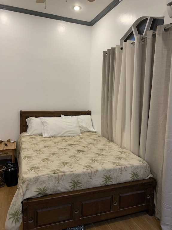 Sondol Beach House 5 Minute Walk To The Beach. Great For Any Water Activities. - Loon