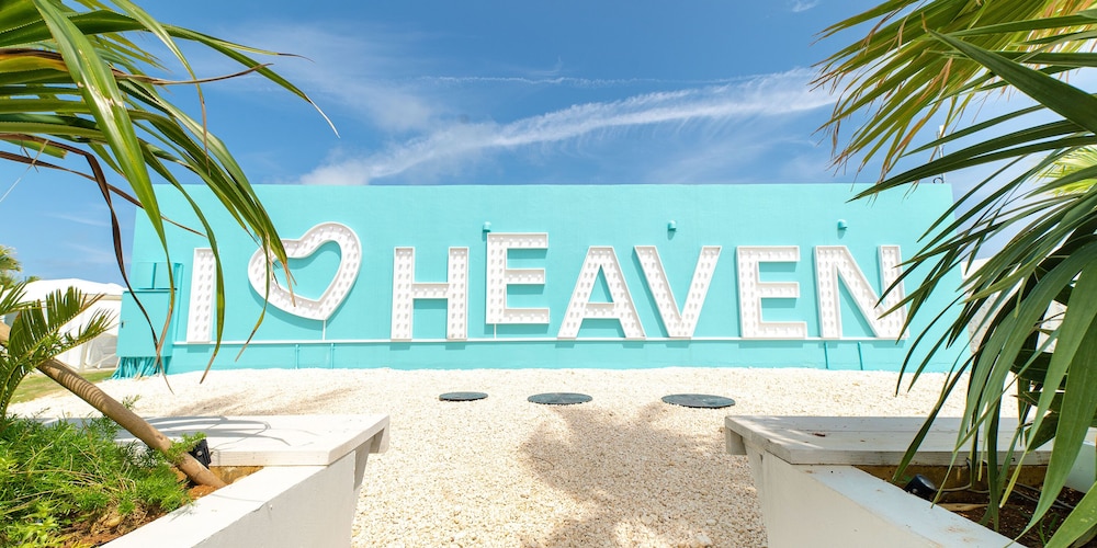 Glamtech Resorts Heaven - Okinawa Prefecture, Japan