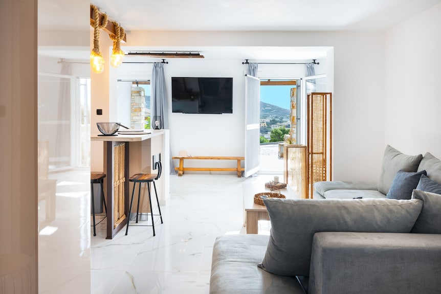 Country House 'Mont' Rock Villas 1' With Sea View, Wi-fi And Air Conditioning - Сирос