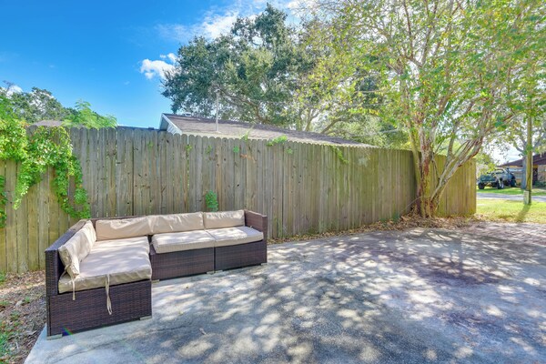 3 Mi To Riverwalk: Pet-friendly Home W/ Yard! - Bradenton, FL