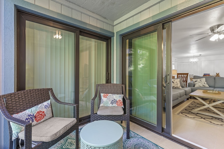 Cozy Ground-level Beach Retreat Just Steps From The Shore - Edgewater, FL