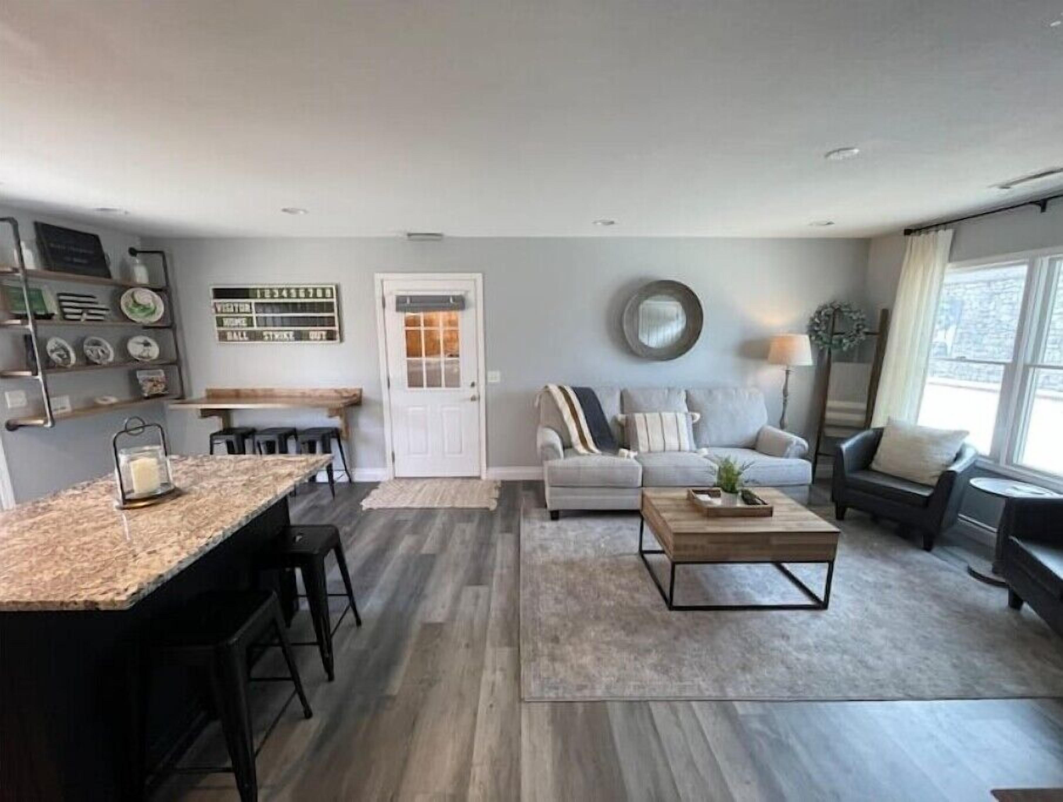 The Fieldhouse A Simply Charming Property\n\n - Quincy, IL