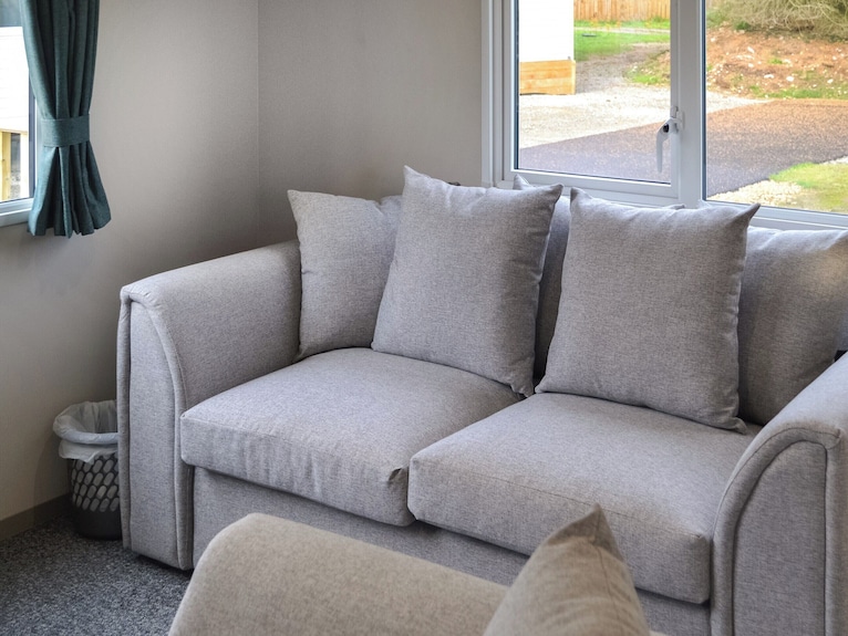 The Falcon - Uk45538 - Moray