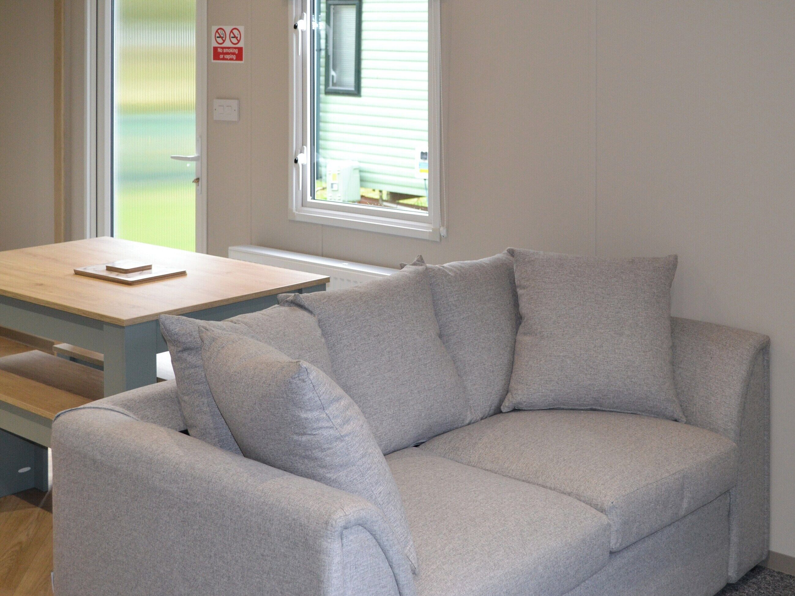 The Finch Offers A Comfortable Space For 4 Guests. - Aberdeenshire