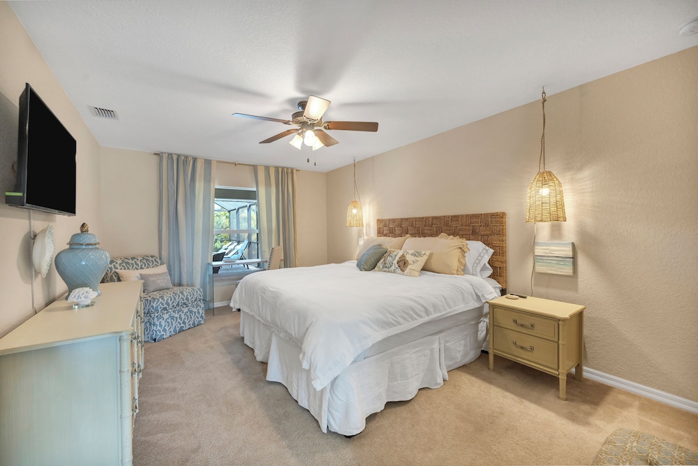 Sea La Vie "Boujee" Upscale Style 4 BDR Pool House Near Gulf Beaches ...
