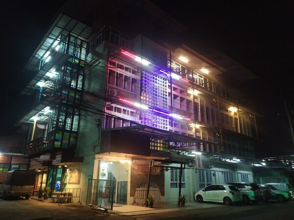 Pontawin Budget Hotel - Mueang Si Sa Ket District