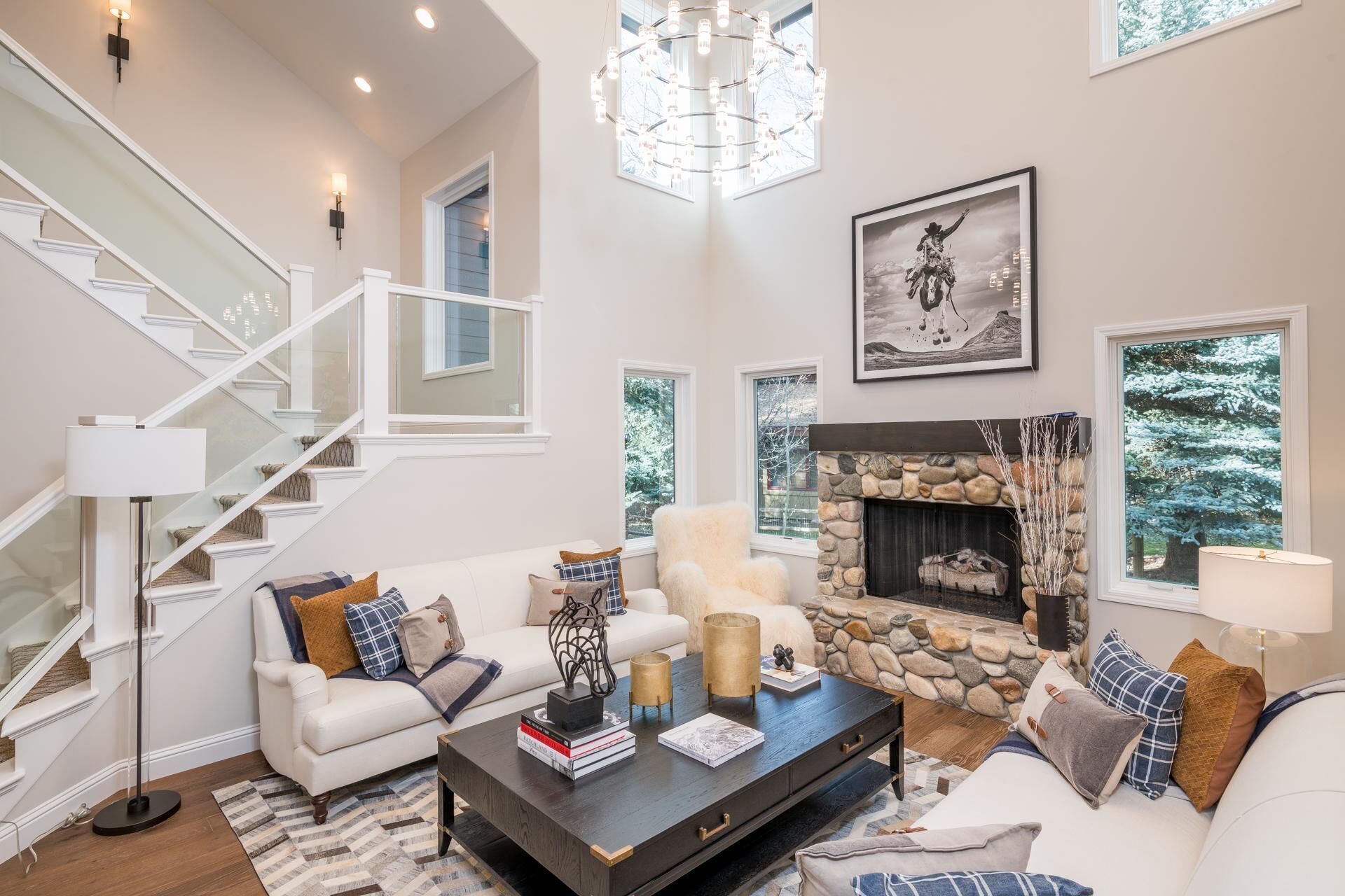 Holiday Availability! Newly Furnished 4 Bedroom Home With Hot Tub - Sun Valley, ID