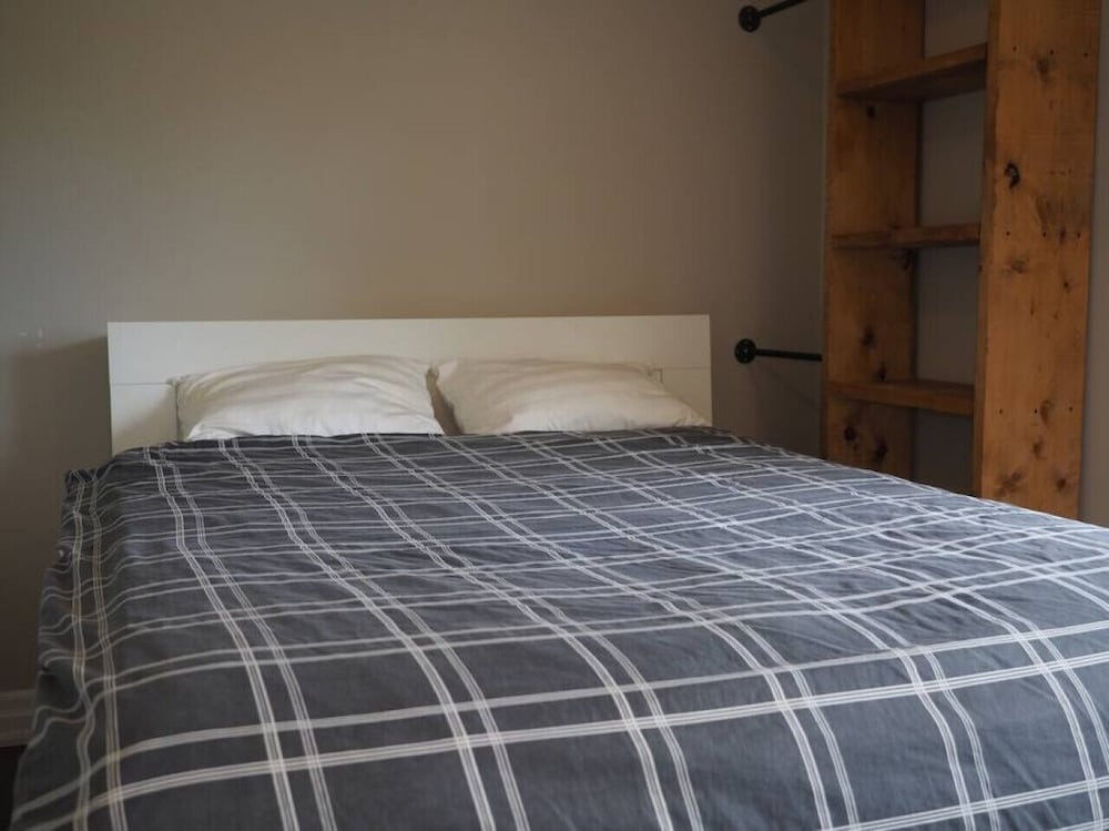Spacious 6 Bedroom Chalet/hot-tub Blue Mountains - Collingwood