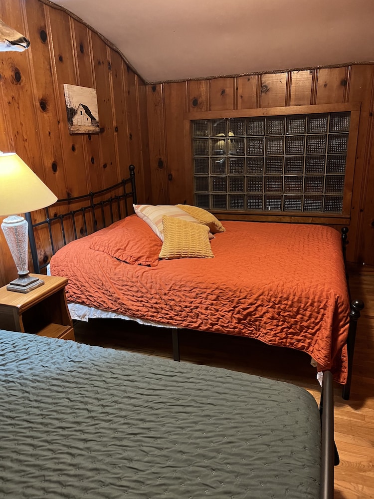 The Turkey Farmhouse Just A Few Minutes From Rend Lake - Illinois