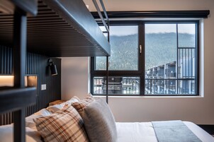 Apartamento em Condomínio Fechado | 2 quartos, Wi-fi grátis, roupa de cama fornecida 