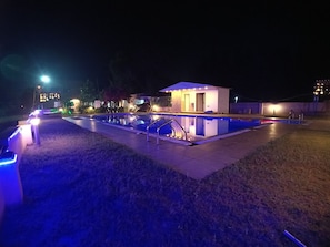 Piscina externa