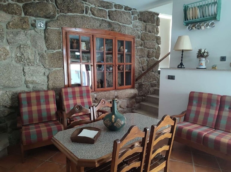 Carvalho Village - No Alojamento O Silencio Mistura-se Com A Natureza - Fafe