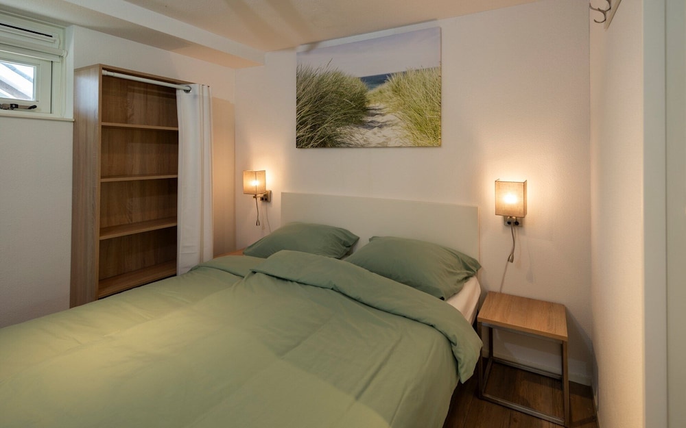 Zonnedorp 25 holiday villa near the beach with park animation - Renesse ...