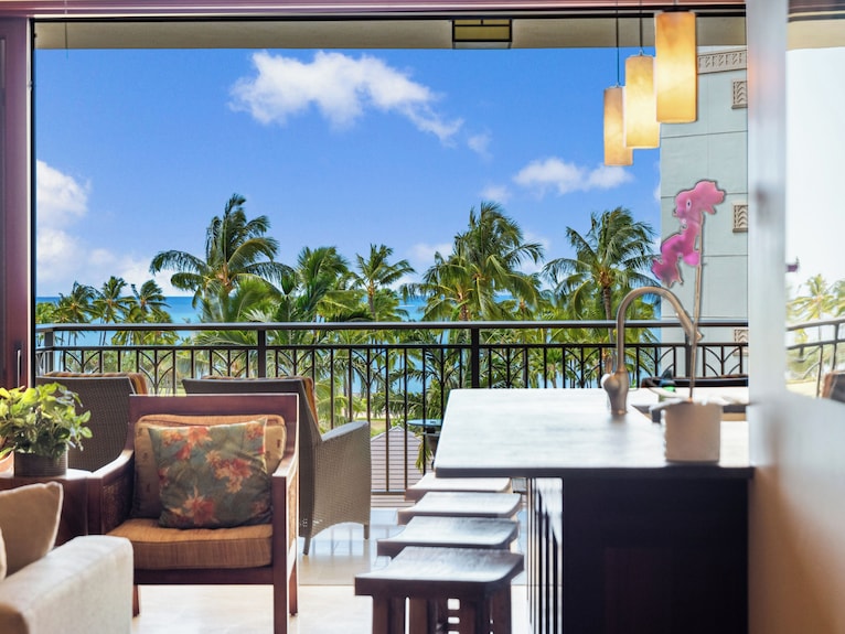 Summer Reduced! Gorgeous Ocean And Pool View Villa O503! - Nānākuli Beach Park, HI