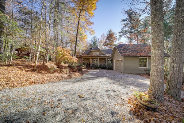 5 Mi To Sapphire Valley Skiing: Serene Family Home - Lake Toxaway, NC