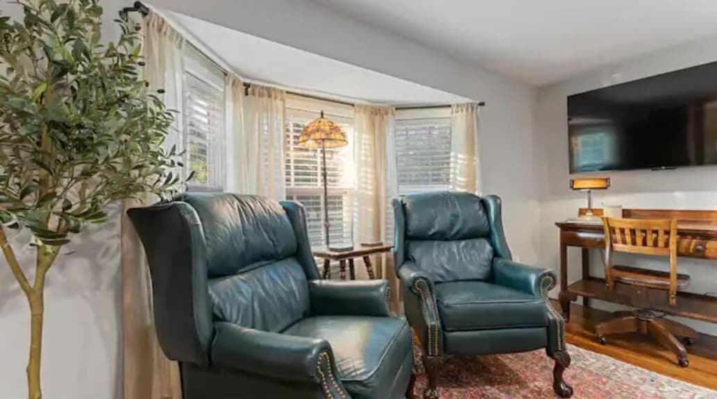 Your Home Away From Home In Downtown, Historic Farmington! - Farmington, MO