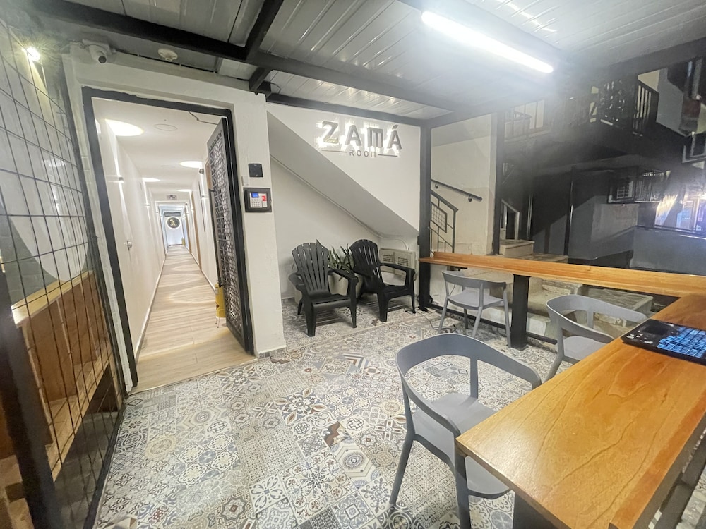 Zamá Room Hotel - Medellín
