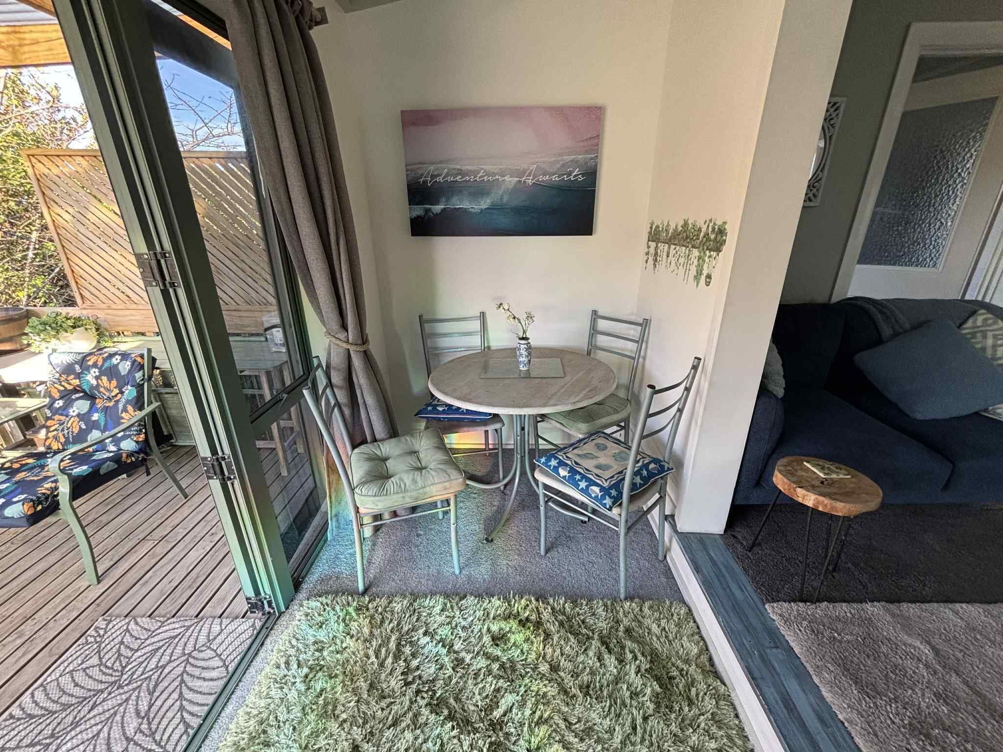 Brighton Beach Riverside Cottage - Brighton