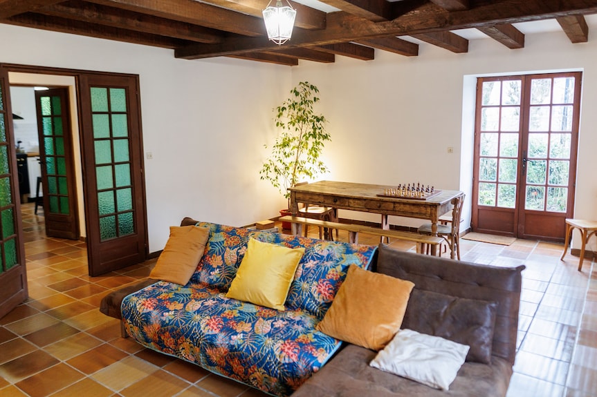 Maison Au Cœur Des Vignes à 1km Du Centre De Saint-émilion Pour Pro Et Familles - Castillon-la-Bataille