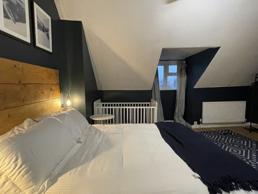 Ramblers Rest - Central Folkestone Apartment - Dover