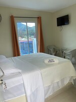 Quarto Individual Deluxe | Wi-fi grátis, roupa de cama fornecida 
