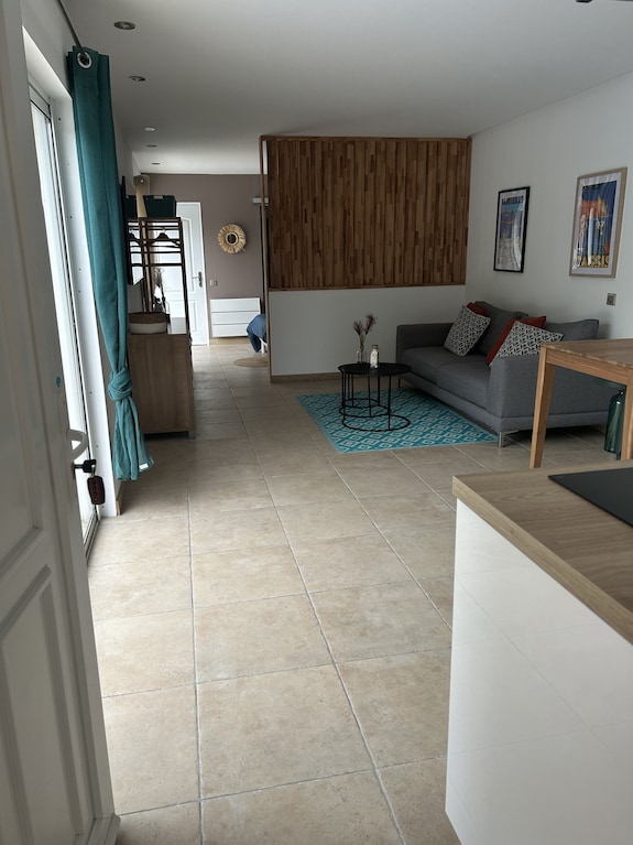 Charmante Maison Dhôtes Refaite à Neuf Et Indépendante De La Maison - Allauch