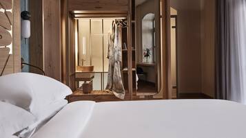 Consul Suite with Living Room & Outdoor Hot Tub | Lençóis de algodão egípcio, roupa de alta qualidade