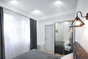 Apartamento | 1 quarto, cortinas/cortinados opacos, ferro/tábua de engomar
