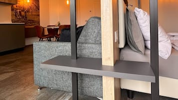 Apartamento Comfort, vista para o vale | 1 quarto, edredões de penas, com mobília individualizada, Wi-fi grátis