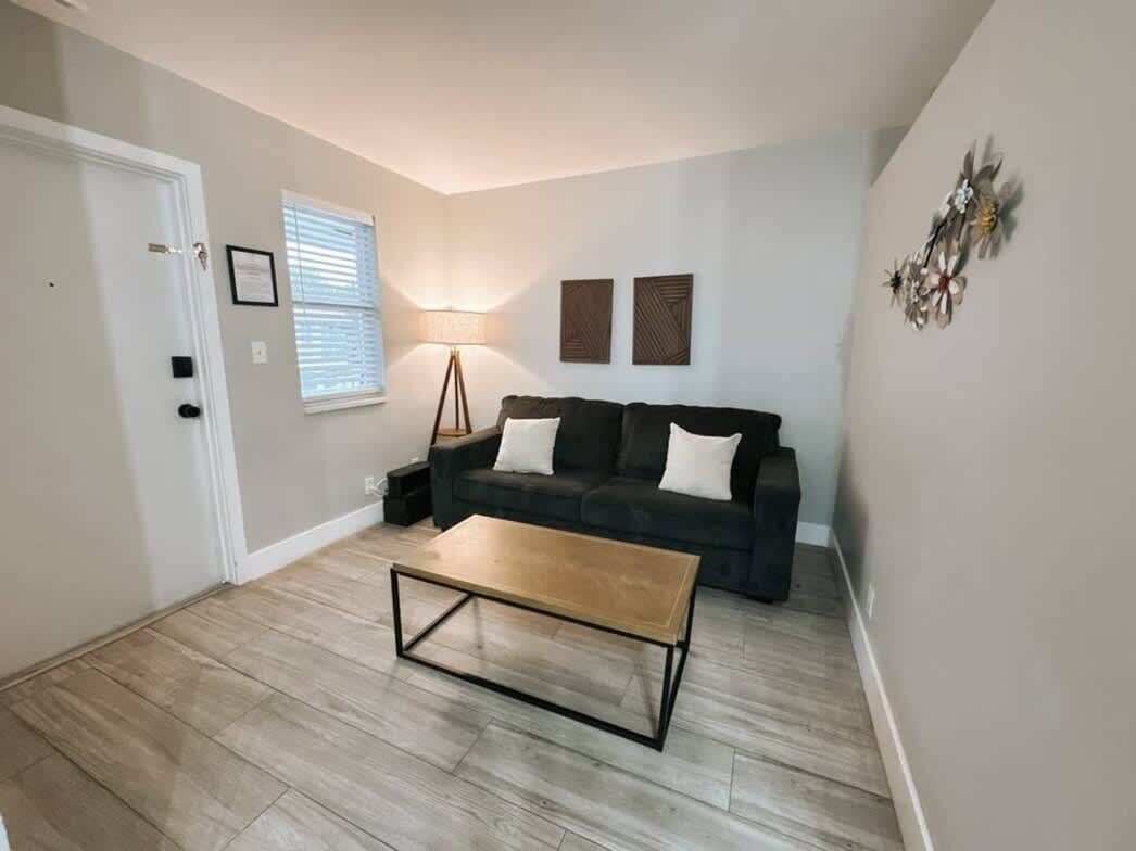 Rustic Retreats Modern 1br In The Heart Of Fll - Aéroport de Fort Lauderdale-Hollywood (FLL)