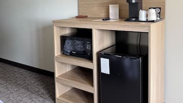 Ferro/tábua de engomar, Wi-fi grátis, roupa de cama fornecida