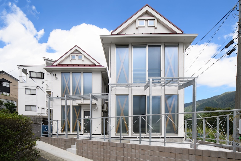 Wakoso Harmonious Light South - Hakone