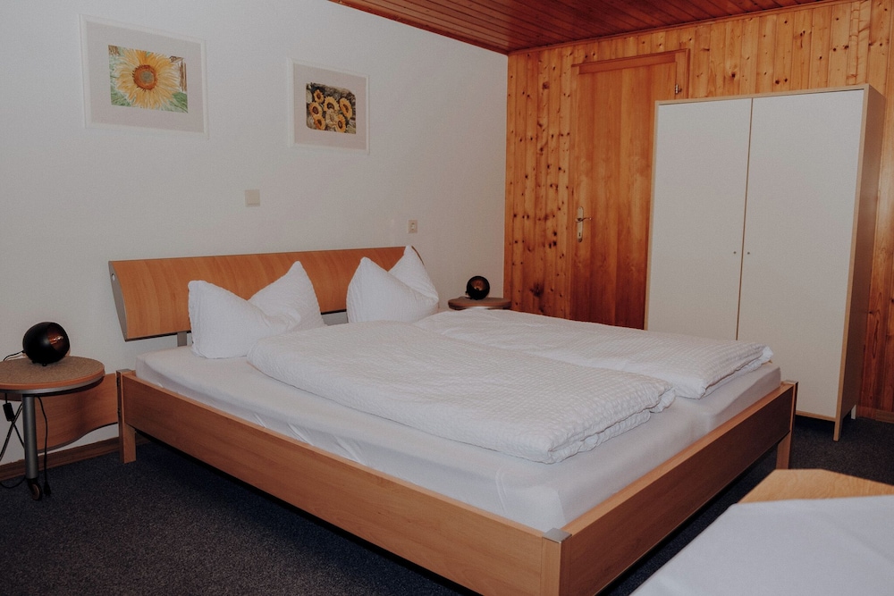 Ferienwohnung 'Haus Schäfer Zita' Mit Bergblick, Privater Terrasse Und Wlan - Faschina
