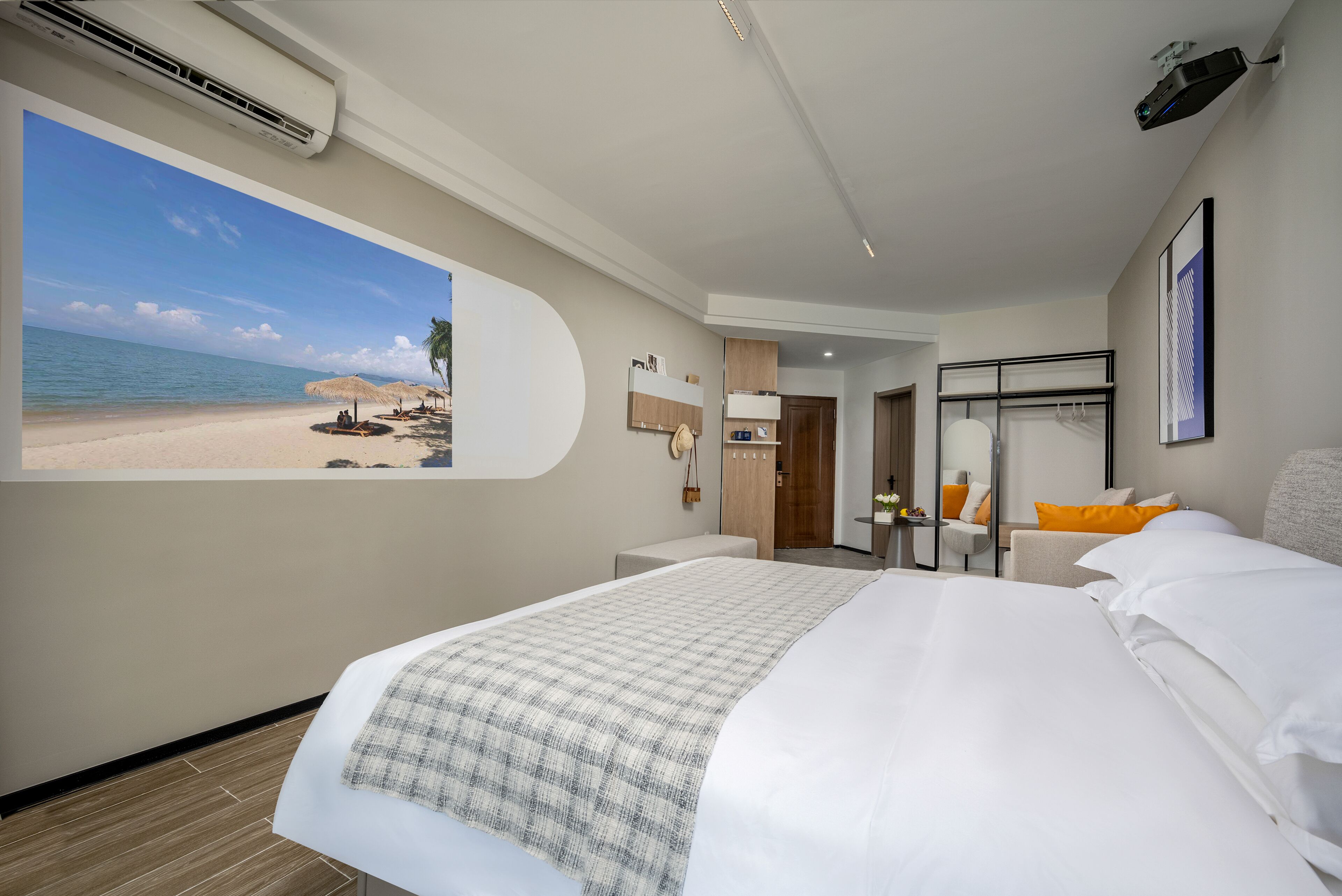 Quarto solteiro standard | Individualmente decorados, individualmente mobiliados, escrivaninha