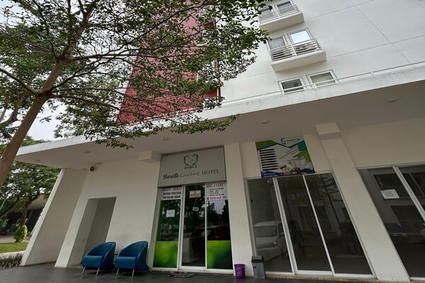 Barata Home Aeropolis - Soekarno-Hatta Airport - Jakarta (CGK)