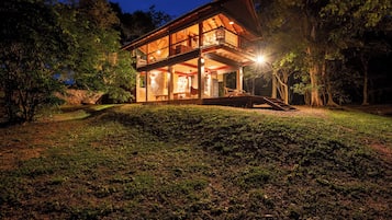 Fachada da propriedade