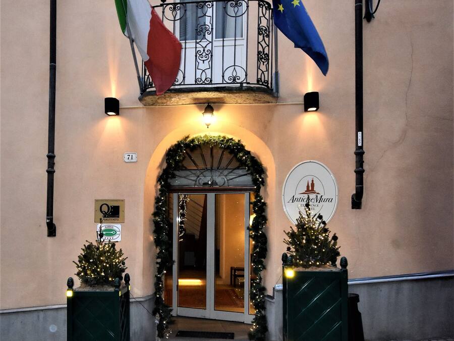 Fachada da propriedade