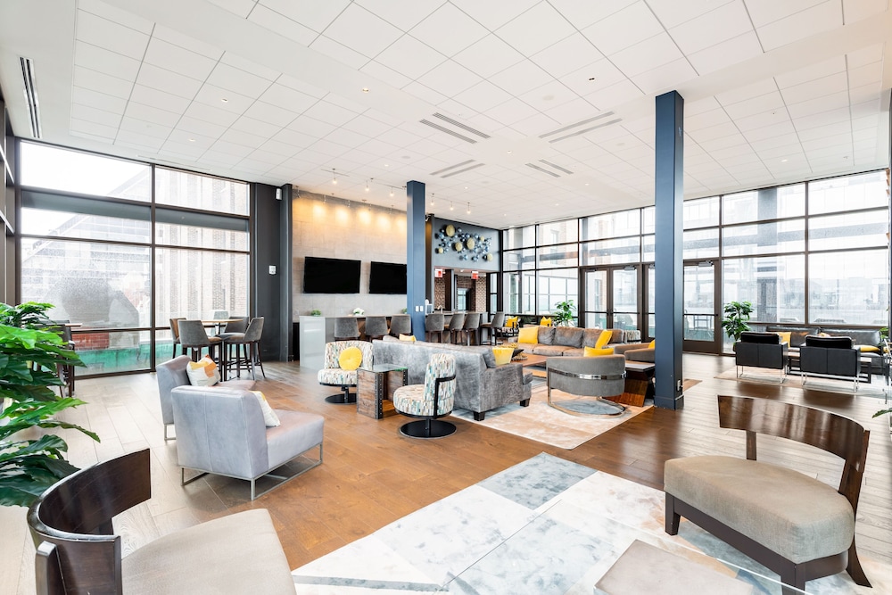 Distinguished Apartment Rooftop Deck - Baltimore, MD