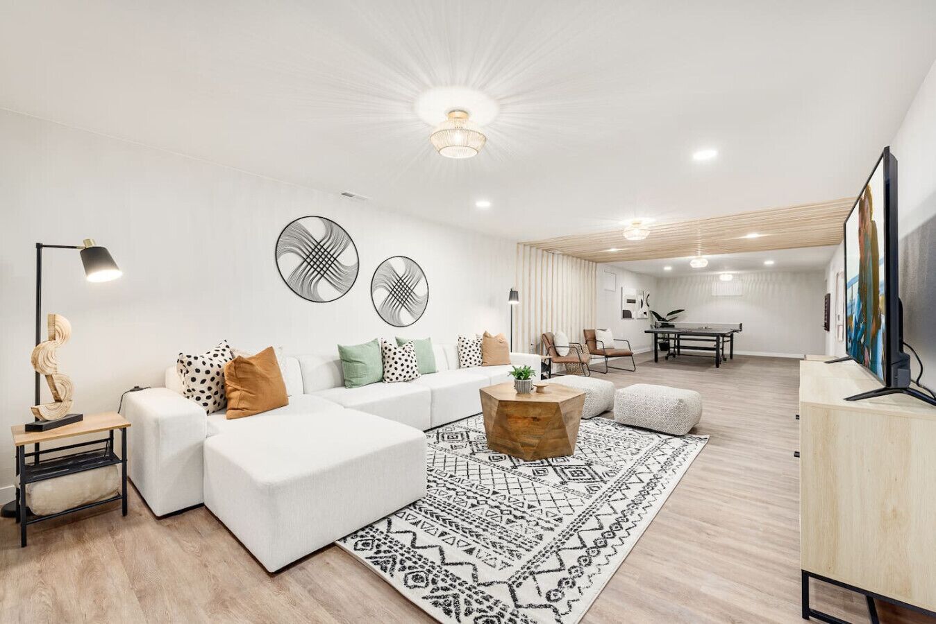 Upscale Boho Retreat W/spa Patio - Centennial, CO