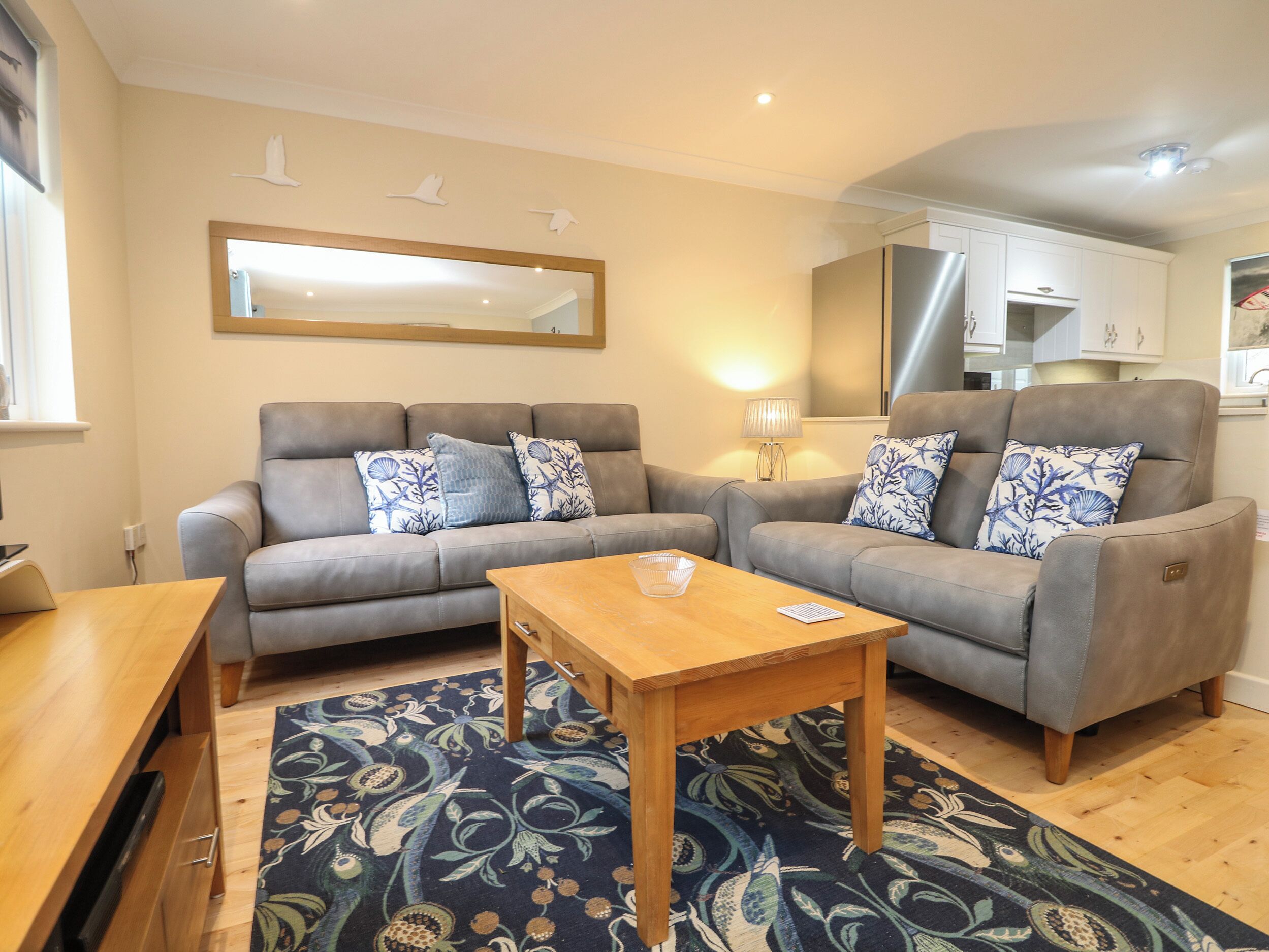 Manuka, Pet Friendly, With Pool In Falmouth - Falmouth