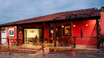 Fachada da propriedade