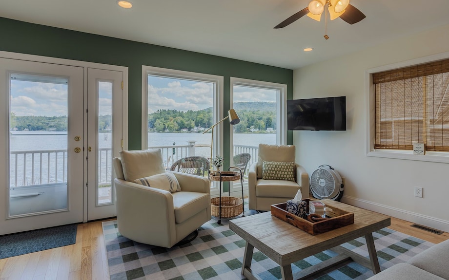 Lake Front Family Friendly Escape - Claremont, NH