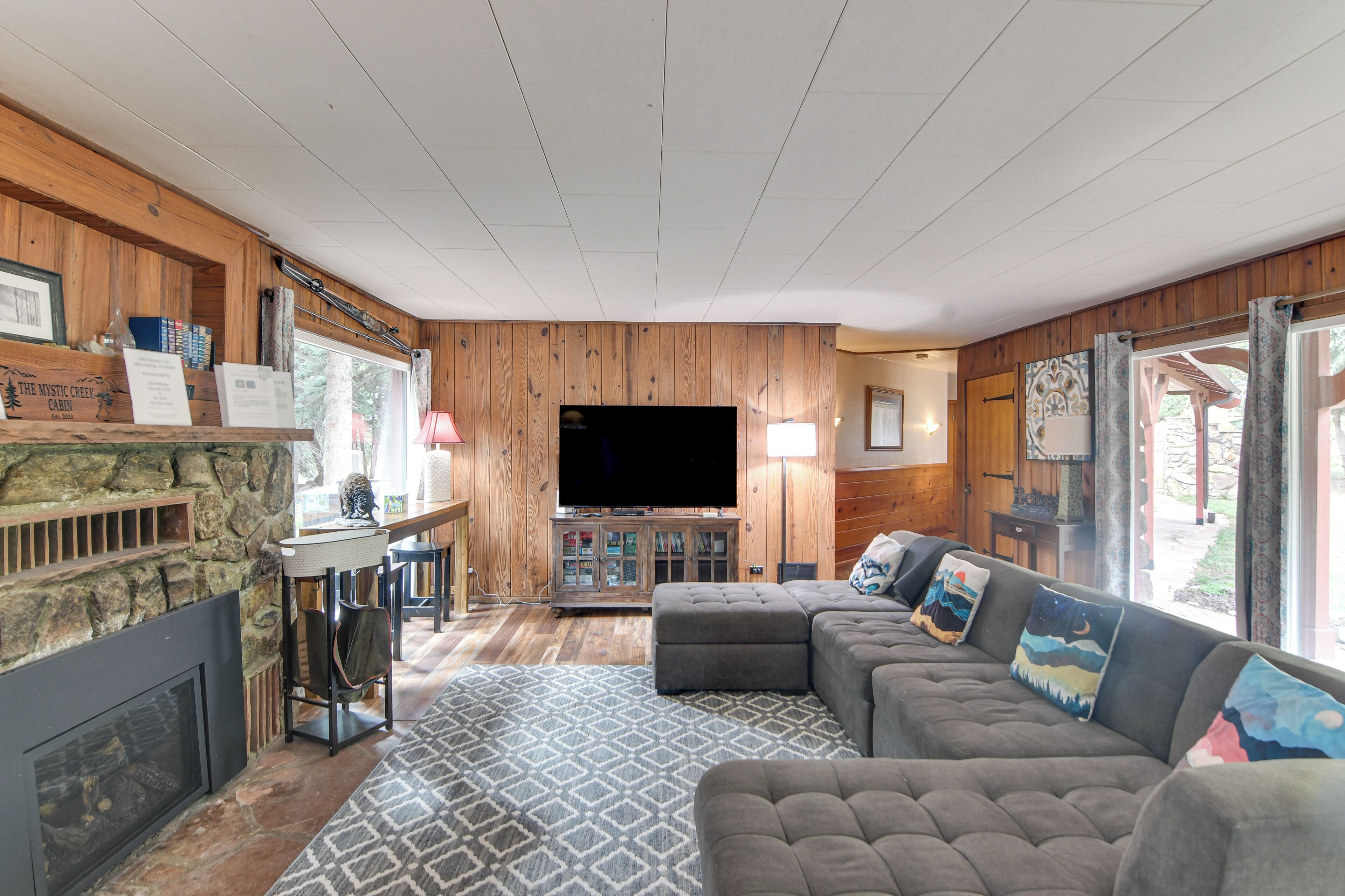 Charming Idaho Springs Retreat On Chicago Creek! - Idaho Springs, CO