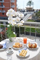 Pequeno-almoço