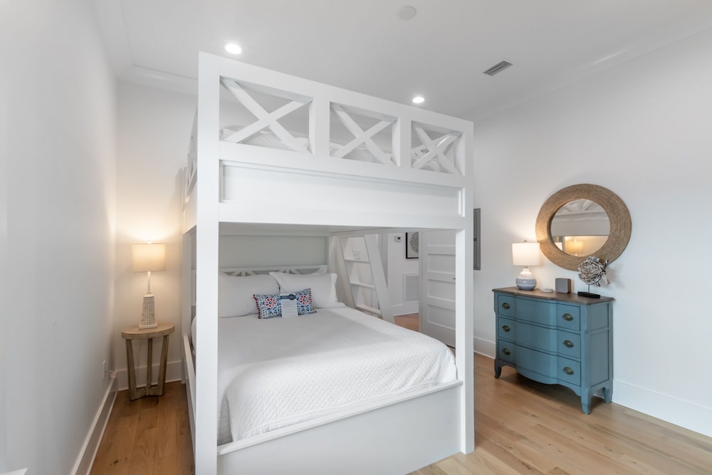 Bvr 21 - Wade N Sea By Liquid Life - Orange Beach, AL