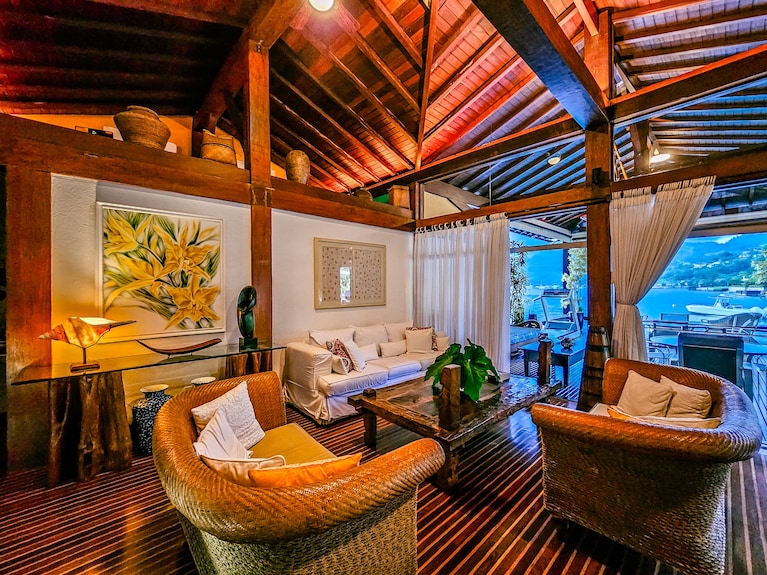 Casa Pé Na Areia, Super Confortavél Com Ar/c E Caseiros - Ilha Grande