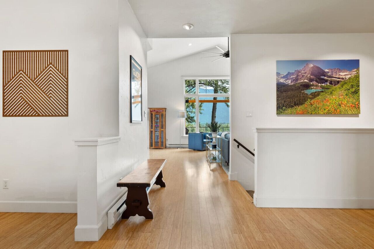 Glacier Escape - Panoramic Mountain & River Views! - コロンビア・フォールズ, MT