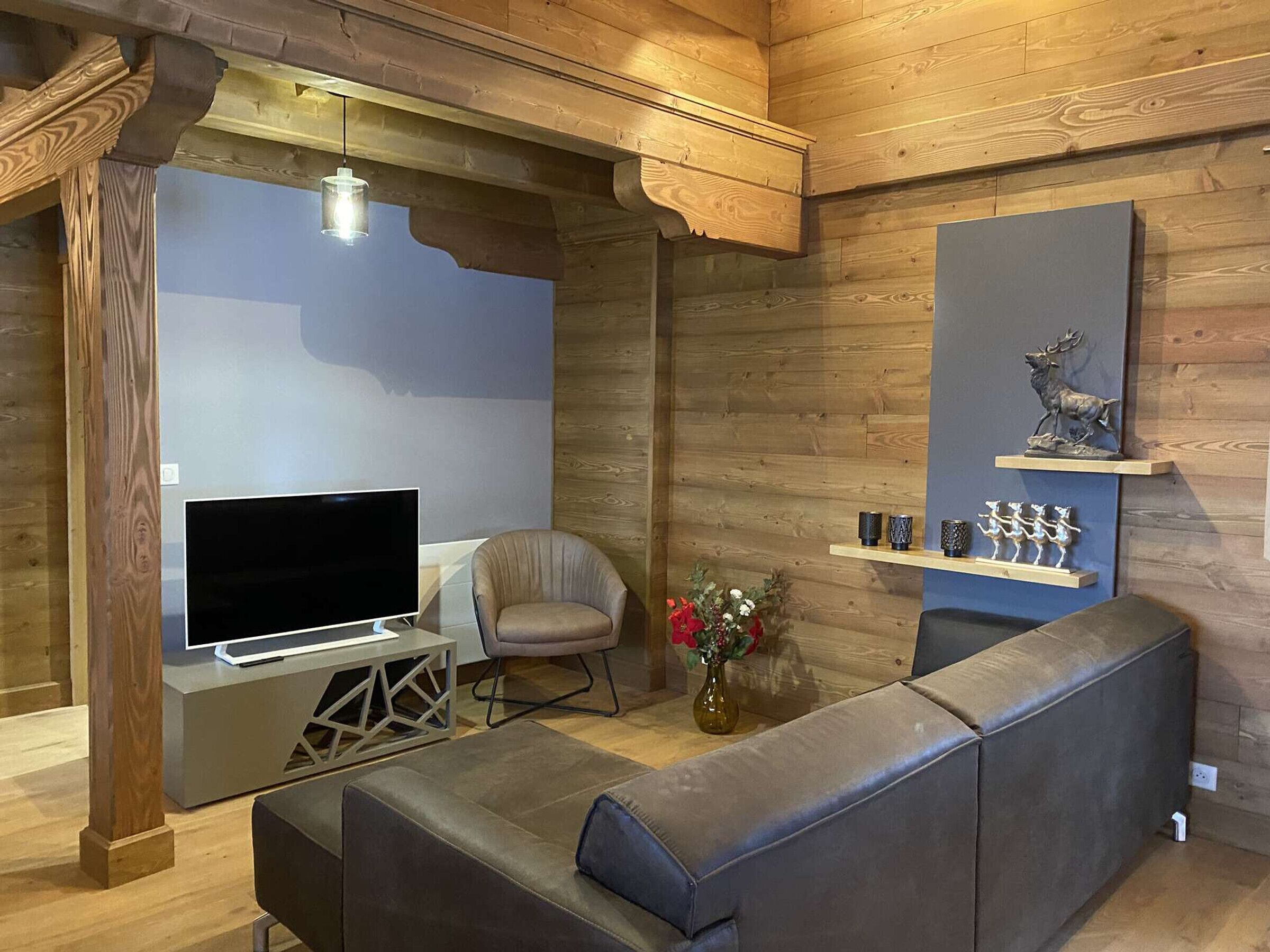 Renovated Chalet Near Hauteluce - 7 Ppl, 3 Br, Parking, Fireplace, Modern Amenities - Les Contamines-Montjoie
