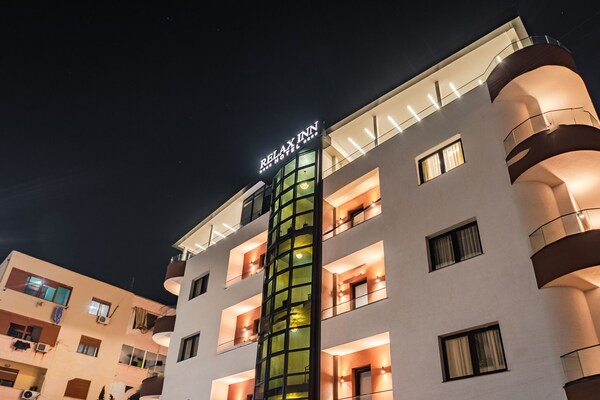 Relax Inn Hotel Durres - Durrës